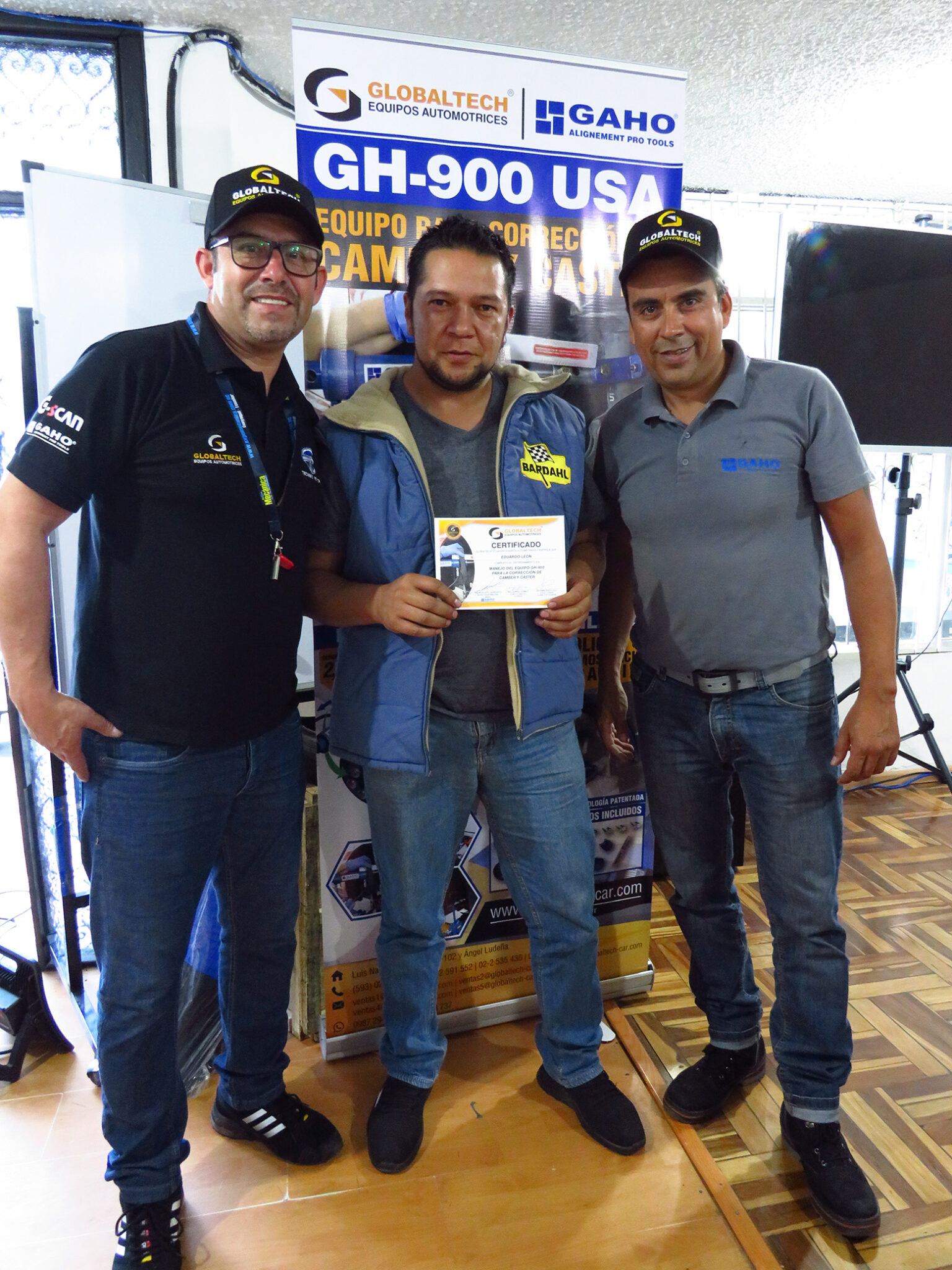 Demostración Corrector Camber y Caster GAHOTECH en Quito - Globaltech